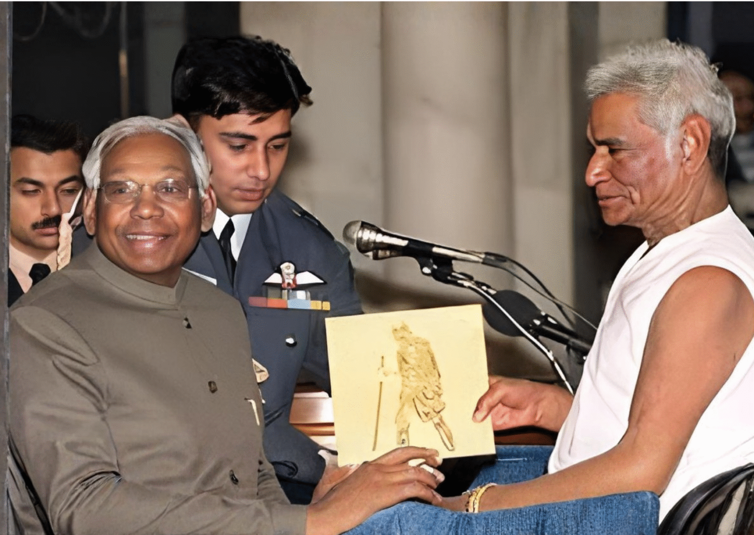 Baba Amte: The Man Who Chose to Touch Pain - socialbio.in